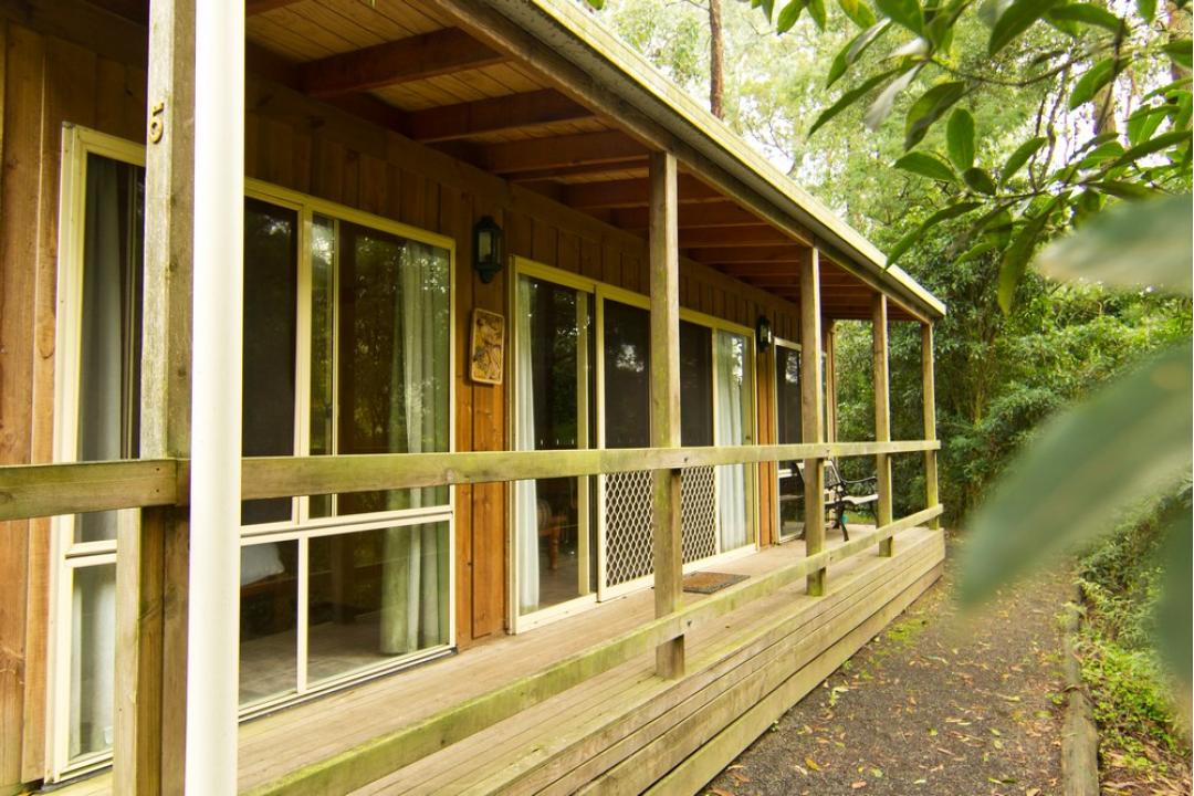Tarra Valley Retreat Official Site - Cabins